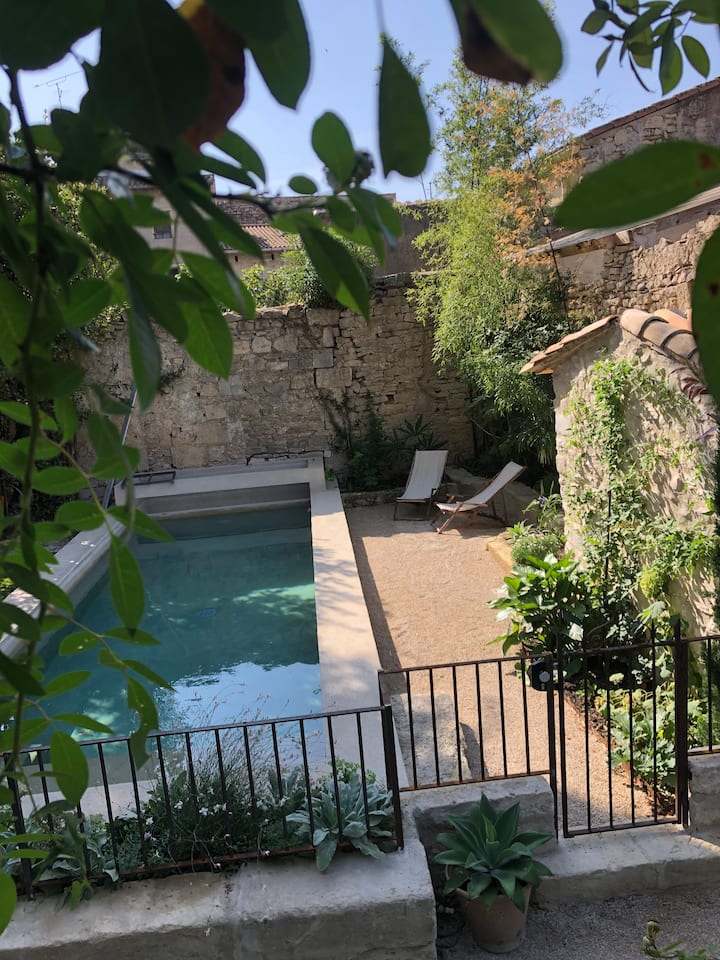 12b - Superbe Appartement De Charme Avec Piscine - Lunel