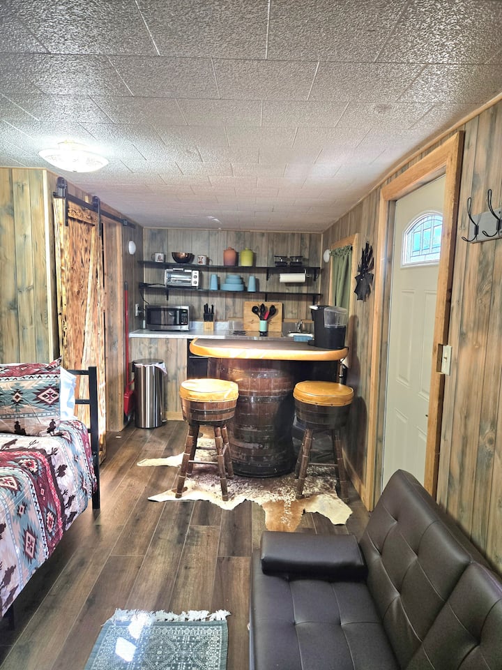 Rusty Hut - Matagorda, TX