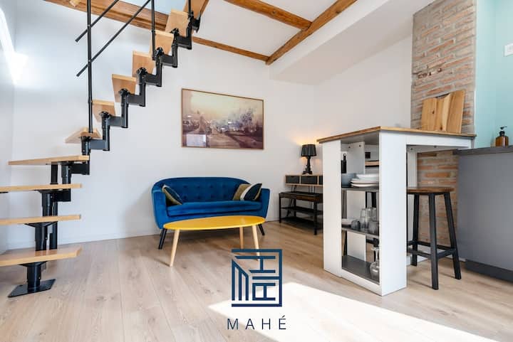 Au Pied De La Place Stanislas - Le Petit Barrès - Nancy