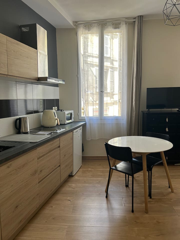 Studio Climatisé Au Coeur Du Centre D’avignon - Avignon