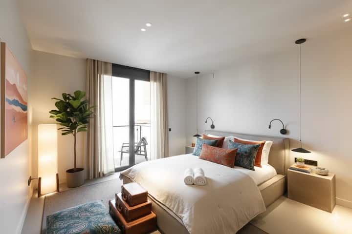 Great Groupflat Sagrada Familia 9 Bedr 6 Bathr 18p - Sant Cugat del Vallès