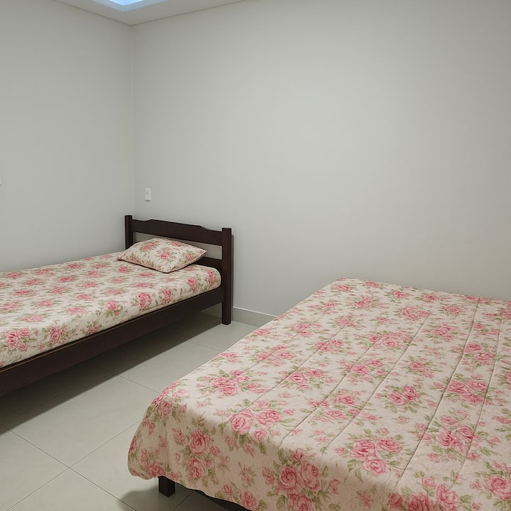 ÓTima Casa Para A Cia 2025 - Uberaba