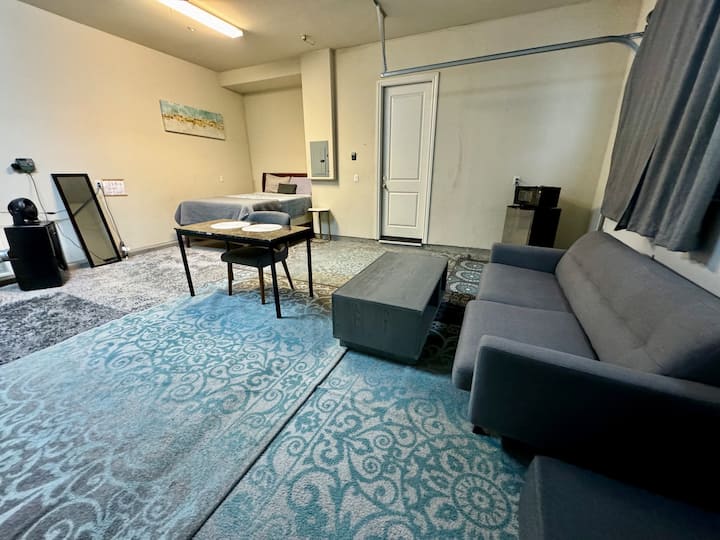 Stylish Huge Room 400sqft 500m 2qb Fridge Bart - Livermore