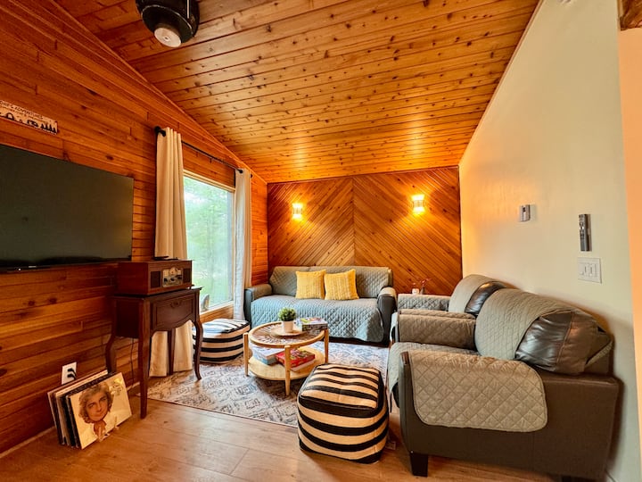 3 Mins To Beach|fishing|treed Yard|full Kitchen - Manitoba