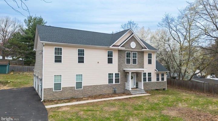 Home Away From Home! - Columbia, MD