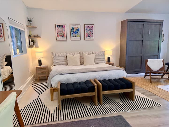 Stylish Casita / Walk To Shops, Dining & Metro - Pasadena