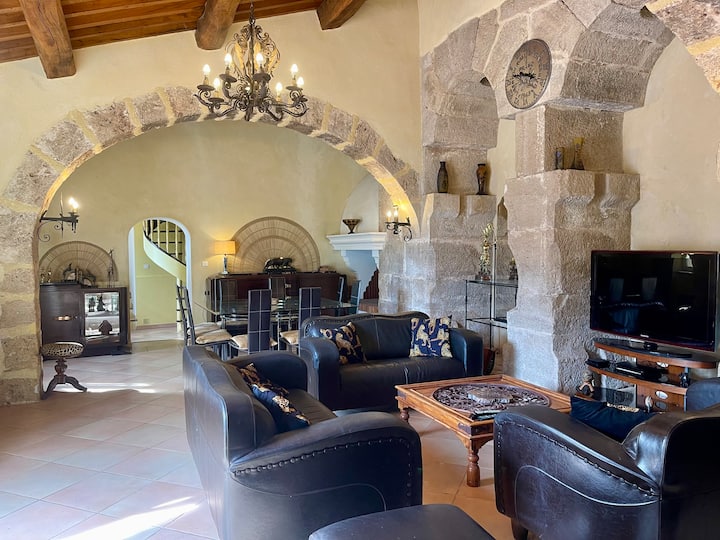 Magnifique Moulin 8 Personnes - Lorgues
