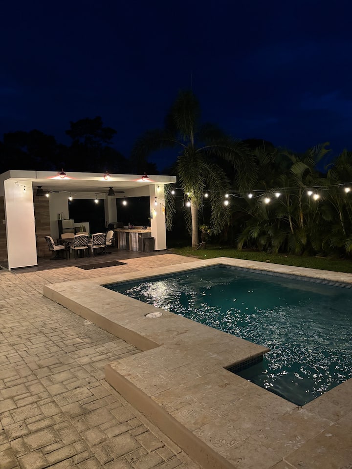 Stella Retreat 7br Pool-gazebo - 푸에르토리코
