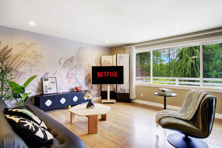 Modern Seattle Duplex, Balcony W/ Serene View - 렌턴