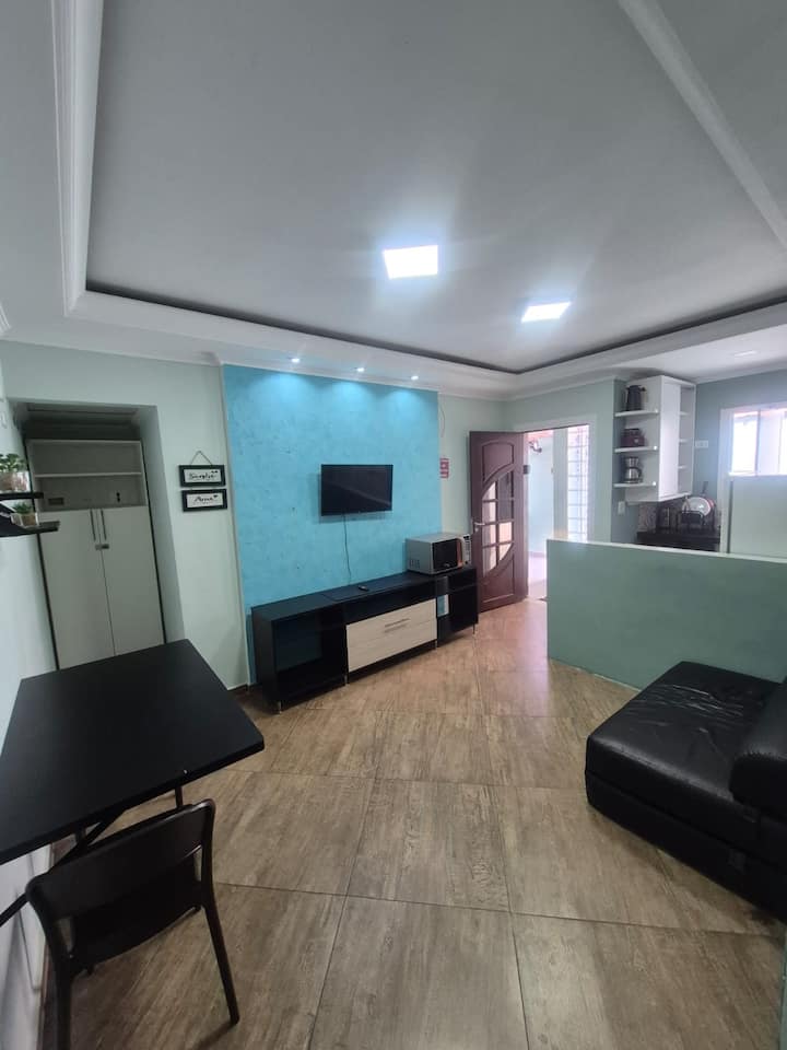 Kit Aconchegante Bem Localizada. - Guarujá