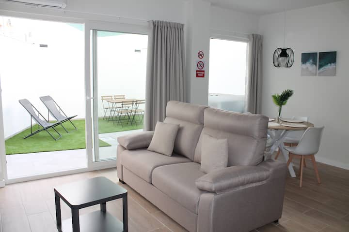 Amplio Y Acogedor Apartamento Con Terraza - Valência