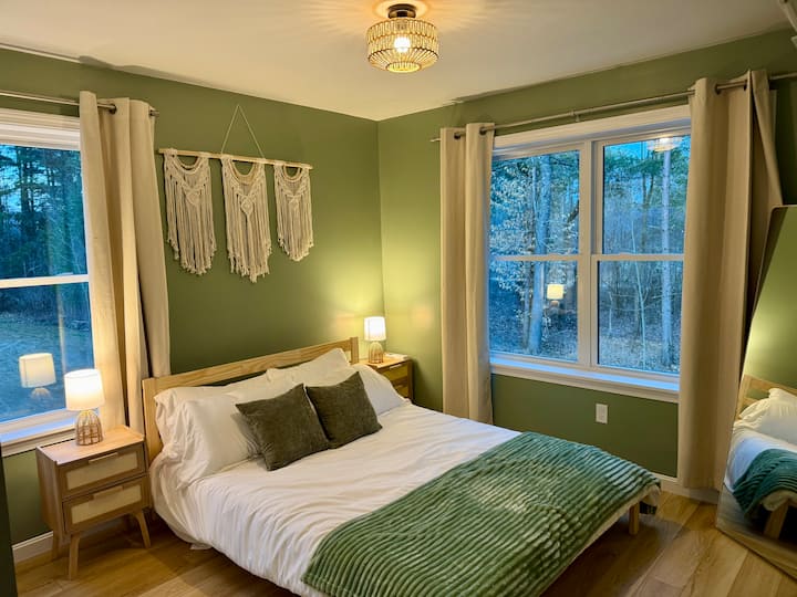 Cozy Pownal Loft Apartment - Freeport, ME