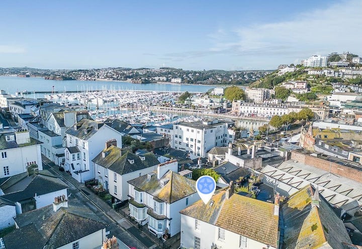 2-bed | Sleeps 4 | Close To Torquay Harbour & Town - Brixham