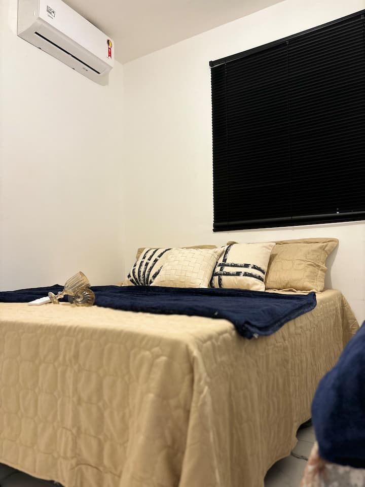 Requinte Apart-térreo Com Ar, Checking 24 Horas - Feira De Santana