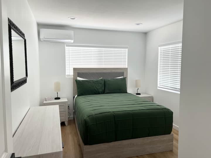 3 Br House By Disneyland And La - La Habra, CA