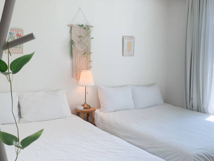 [대형숙소]가양역|30평대|복층|단체|다인|방3,화2|먹자골목|결혼식|주차1대okay - Bucheon-si