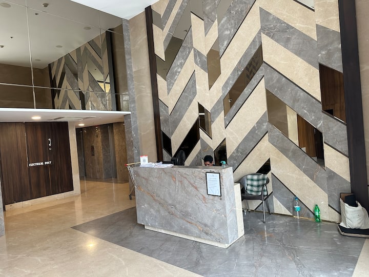 Elite Studio Apt @Hiranandani (34th Floor) - Thane