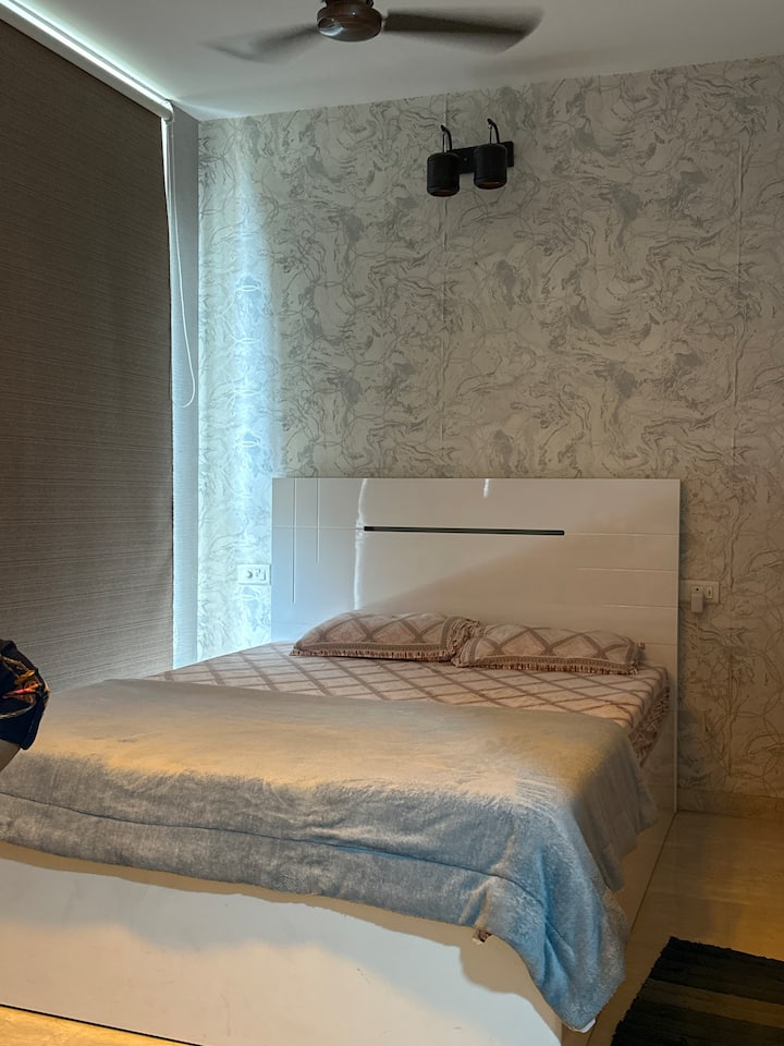Modern Studio Apt @Hiranandani - Thane