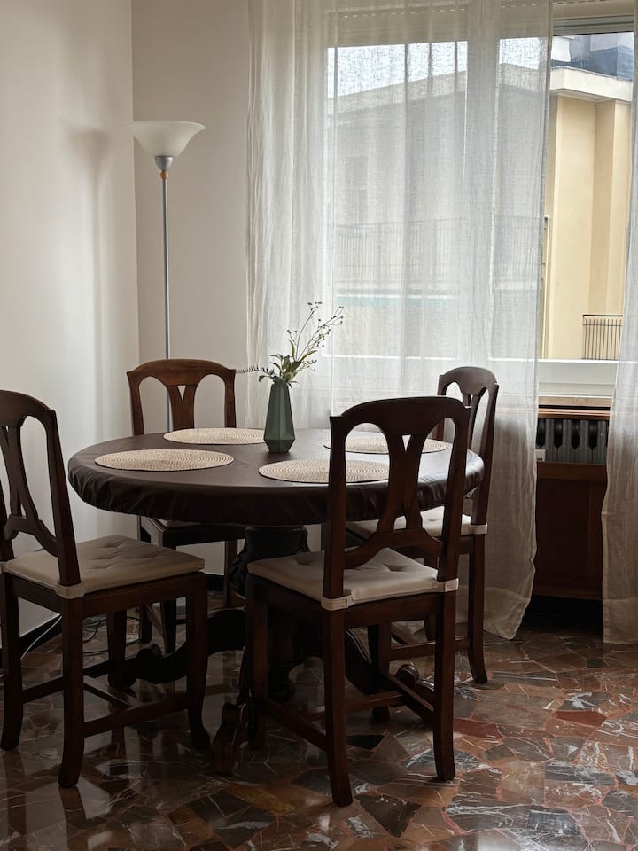 The Third House - 2bedr, Vista Mare + Parcheggio - Vado Ligure