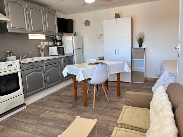 Studio 2* Dans Petite Résidence Calme &Ensoleillée - Gréoux-les-Bains