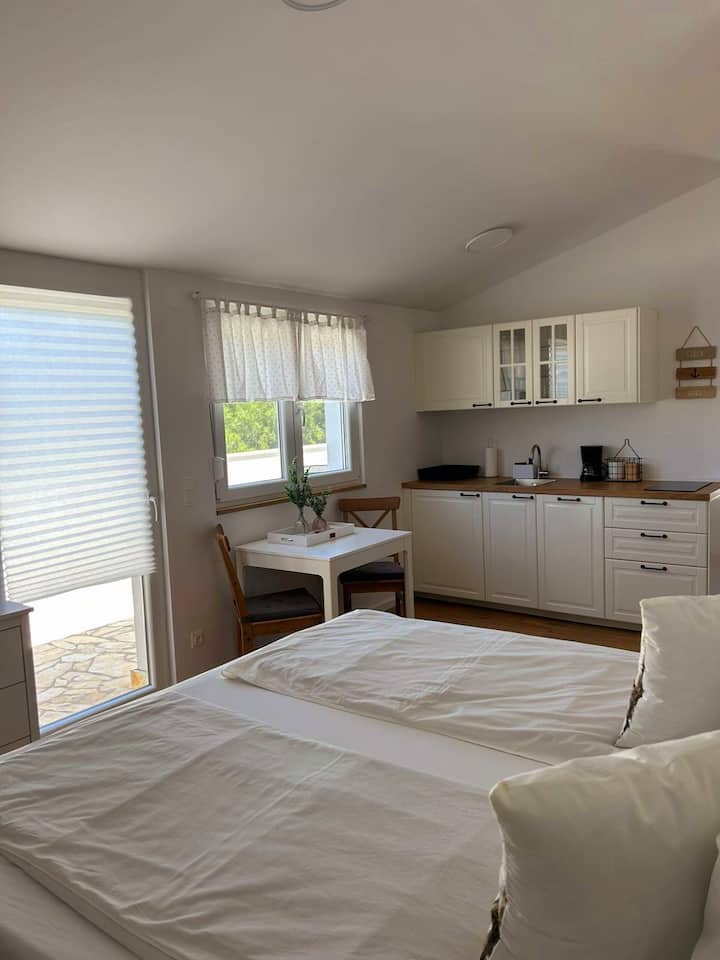 Villa Mediterrane "Vanessa" - Vir