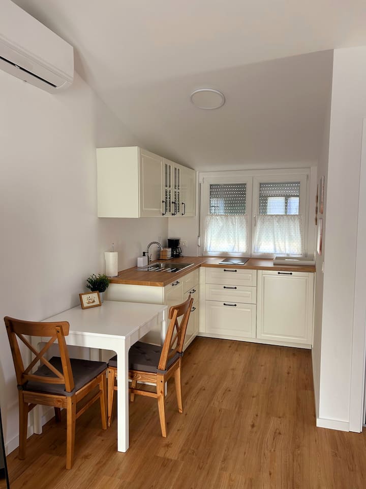 Villa Mediterrane "Sanja" - Vir