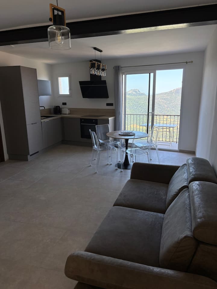 Maison Au Cœur De Sant Antonino - Plage d'Aregno - Algajola