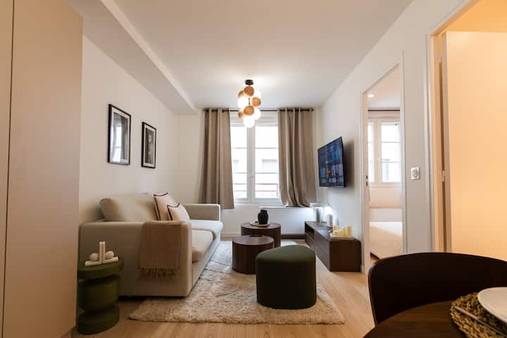 Beautiful Apartment 2bdr/6pax - Place Des Lices - Saint-Tropez