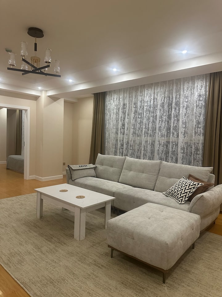 Lovely 2 Bedroom Appartment - Ulaanbaatar