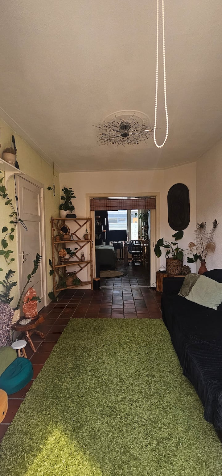 Cozy Apartment With Garden - Hilversum