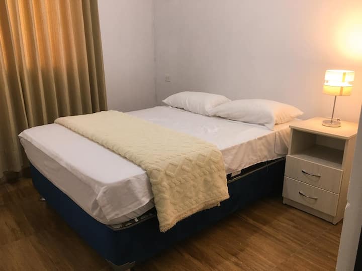 4 Habitaciones ,3 Baños,2 Cuadras Centro Historico - Ayacucho