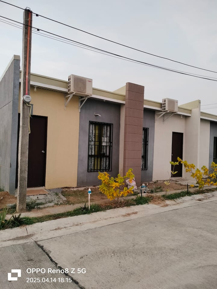 Lover's Nest Guest House - Cabanatuan