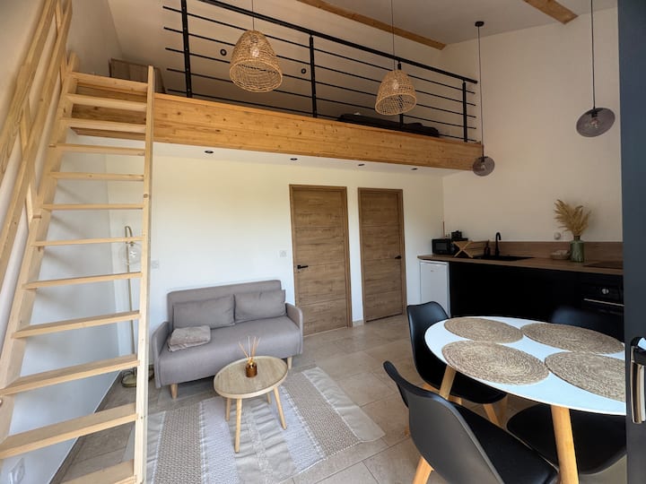 L'écho Des Montagnes_maison Cosy Proche Cnpe Bugey - Ain