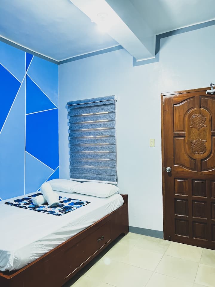 Cozy Comfort In Your Standard Beachside Room - Bauan
