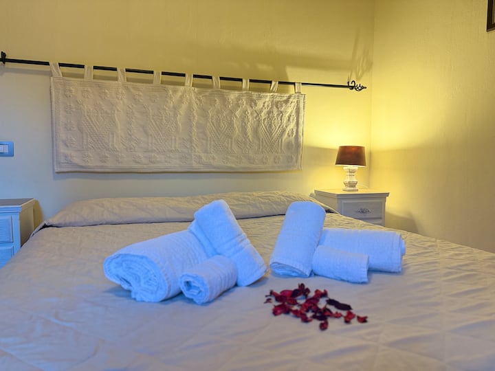 Noelia Guesthouse - Bosa