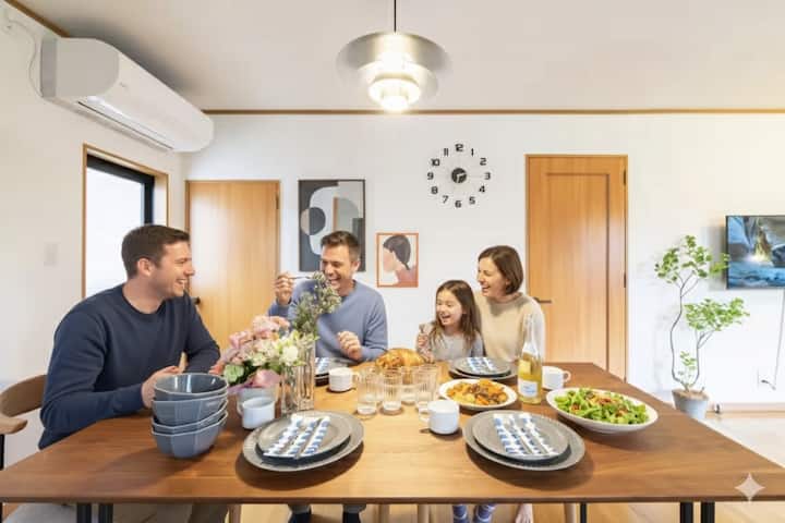 福岡空港から10分｜家族でくつろぐ和モダン隠れ家リトリート｜ららぽーと5分・駐車場1分｜最大8名ok - Fukuoka