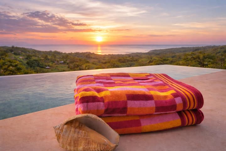 Casa Julius | Sea View Villa - 1, 2 Or 3 Bedroom - Panama