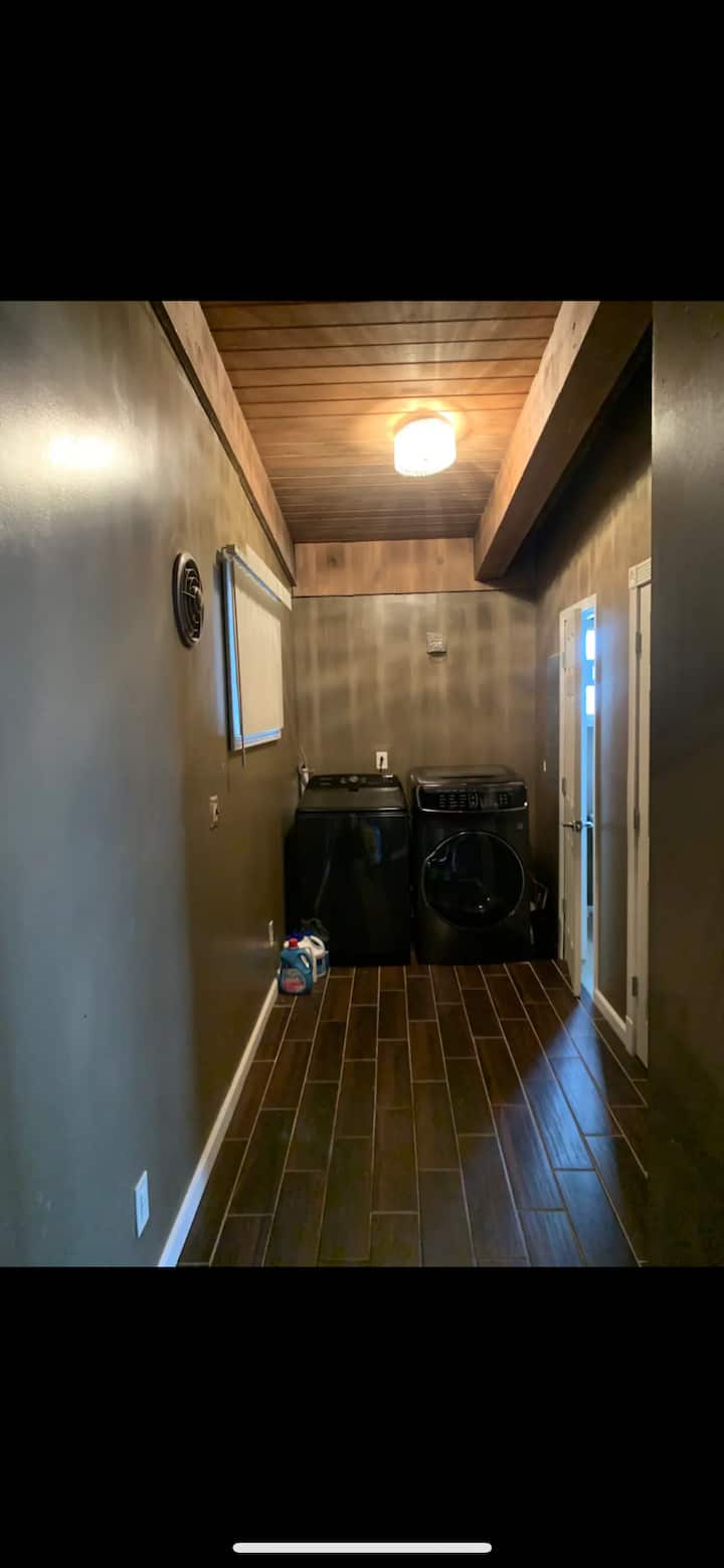 Walklife Suites - Lancaster, NY