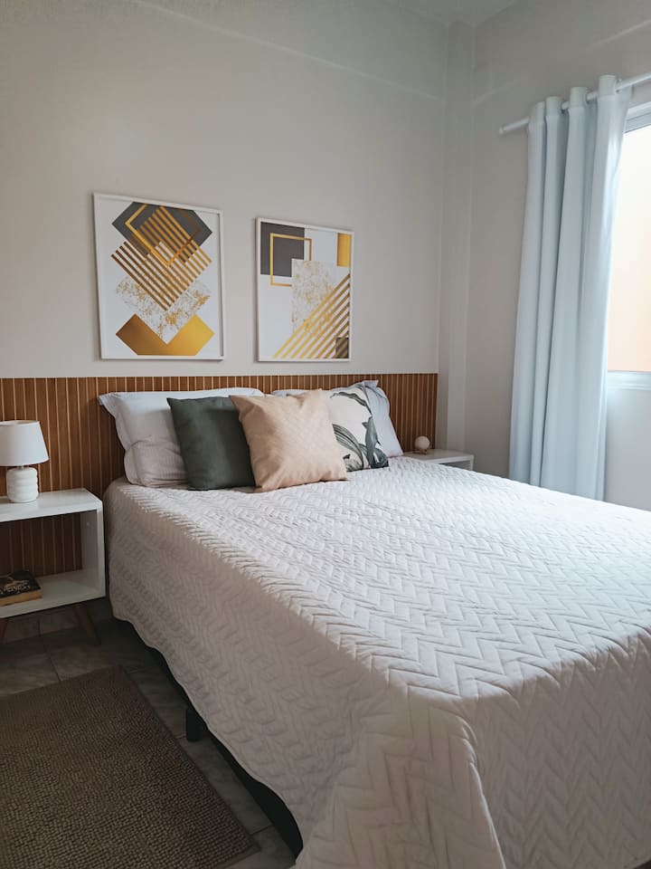 Apto Central.térreo 2quartos.wi-fi. 4 Camas - Cascavel