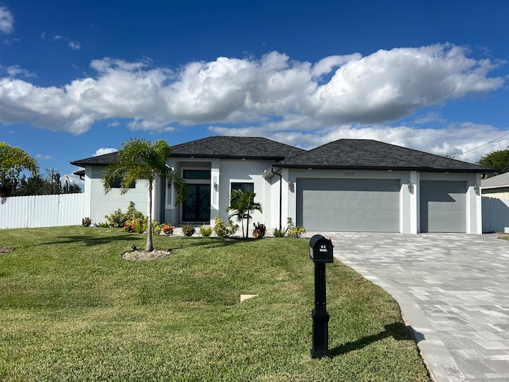 Breathtaking New Home With Heated Pool! - Pine Island, FL