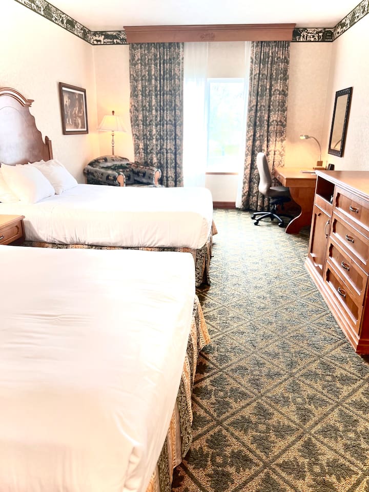 206 • 4-star Zermatt Resort Double Queen Suite - Midway, UT
