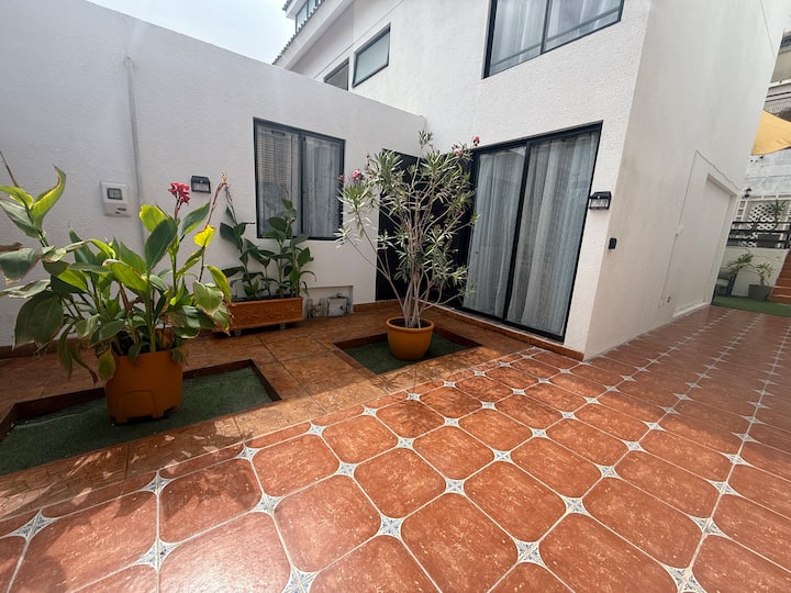 Casa Preciosa En Condominio - Iquique