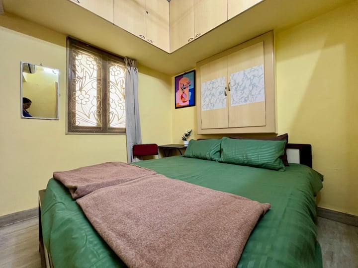 Duplex@royapettah Ac Wifi Kitchen Queenbed Terrace - 