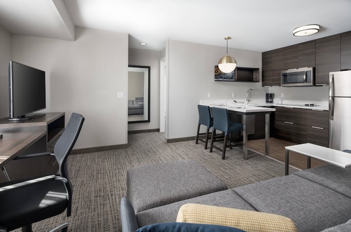1 Bedroom Kitchen Suite W/ Breakfast - Boulder, CO