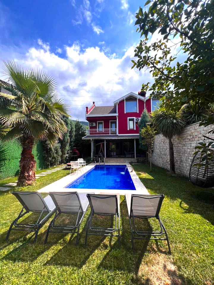 8 Odalı İKiz Villa Kırkpınar - Sapanca