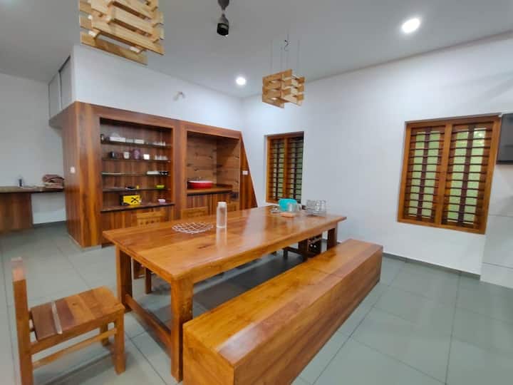 Aanmeez Homestay, - Iritty