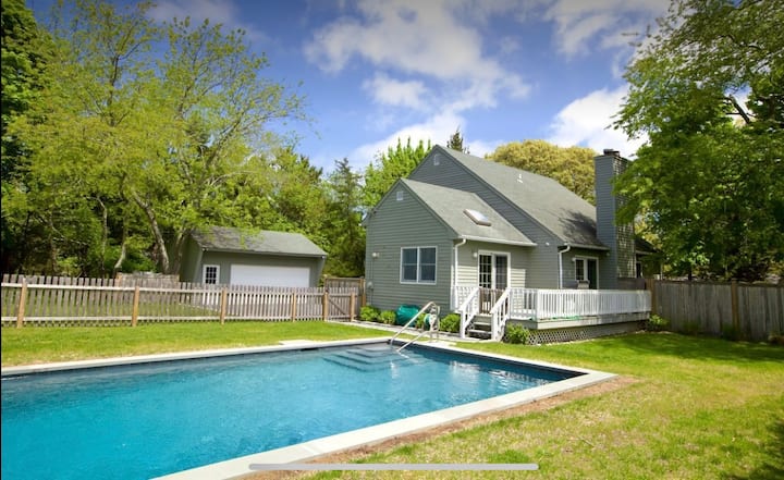 Shelter Island 4 Br W Pool & Private Beach Access - Sag Harbor, NY