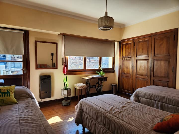 Frida Habitación Privada 3pax - San Carlos de Bariloche