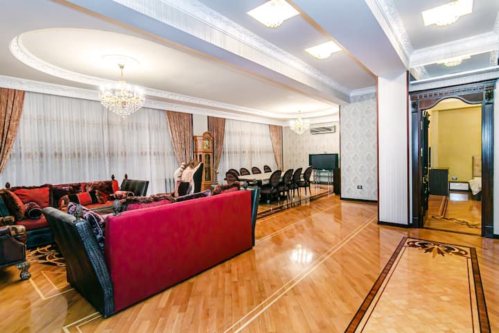 7 Rooms Vip Apartment Centerbaku - Baku