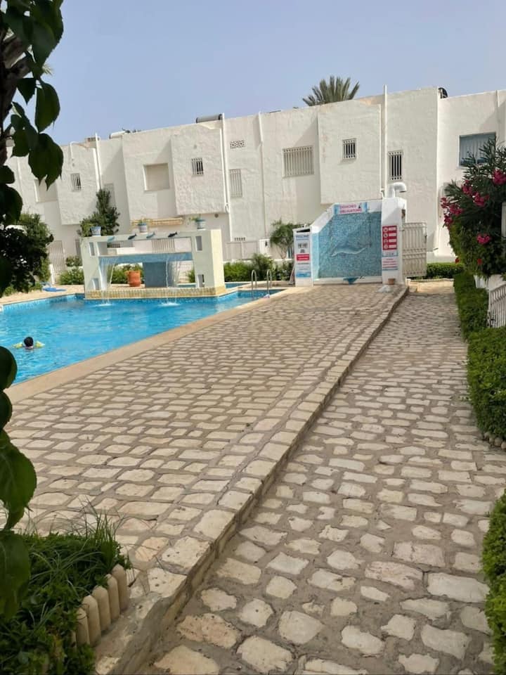 Super Duplex S+3 Avec Jardin Proche De La Mer - Hammamet